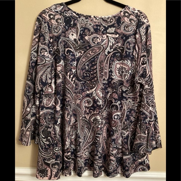 Cocomo | Tops | Nwot Cocomo Womans Beautiful Blouse | Poshmark